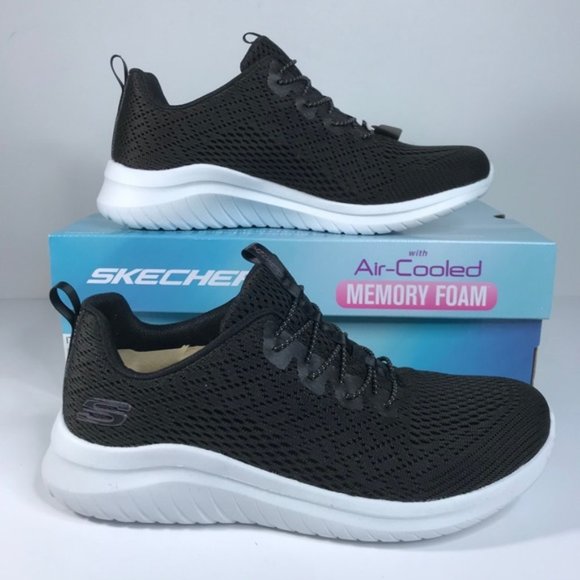 Skechers | Shoes | Nib 85 Skechers Ultraflex Bungee Shoes Black | Poshmark